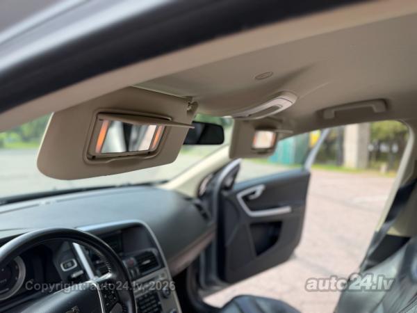 Volvo XC60 2012 in Tallinn, with an engine capacity of 2.40 L and mileage of 269 thousand km for 9500 €, photo 10 on AUTOMOTO.COM.LV