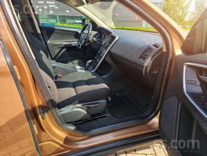 Volvo XC60 2012 in Jelgava, with an engine capacity of 2.40 L and mileage of 430 thousand km for 5500 €, photo 10 on AUTOMOTO.COM.LV