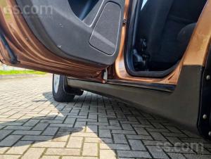 Volvo XC60 2012 in Jelgava, with an engine capacity of 2.40 L and mileage of 430 thousand km for 5500 €, photo 11 on AUTOMOTO.COM.LV