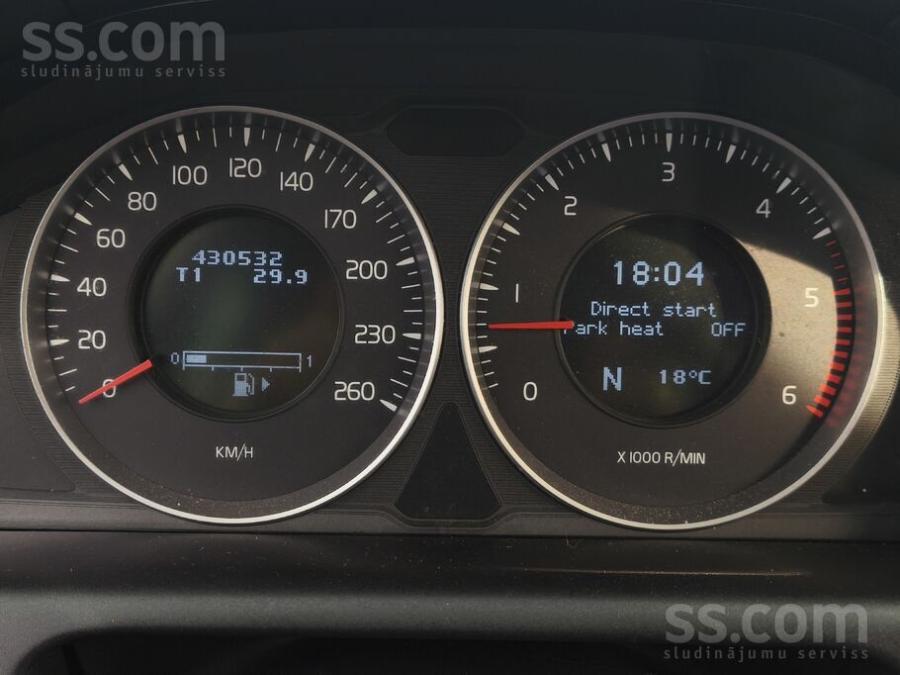Volvo XC60 2012 in Jelgava, with an engine capacity of 2.40 L and mileage of 430 thousand km for 5500 €, photo 16 on AUTOMOTO.COM.LV