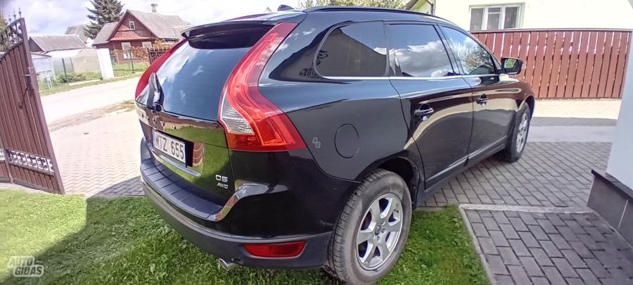 Volvo XC60 2012 in Vilnius, with an engine capacity of 2.40 L and mileage of 344 thousand km for 8600 €, photo 10 on AUTOMOTO.COM.LV