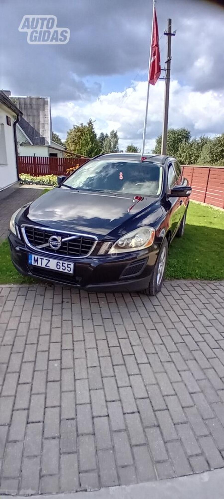 Volvo XC60 2012 in Vilnius, with an engine capacity of 2.40 L and mileage of 344 thousand km for 8600 €, photo 14 on AUTOMOTO.COM.LV