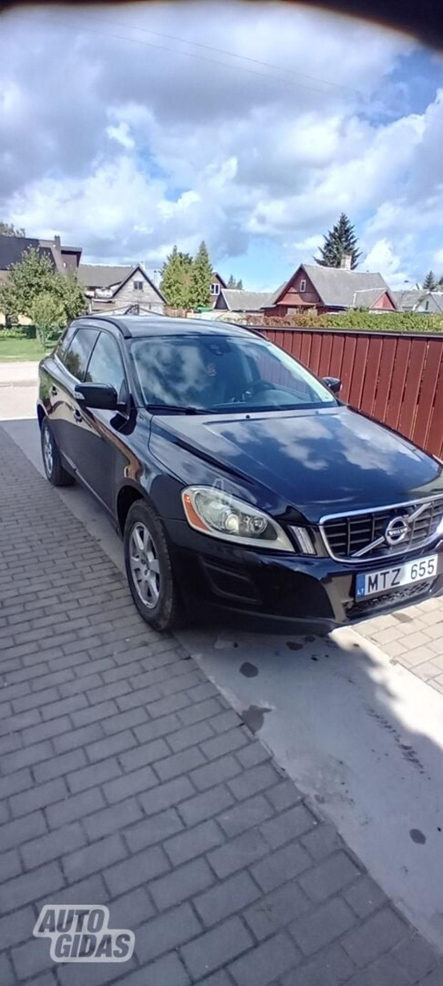 Volvo XC60 2012 in Vilnius, with an engine capacity of 2.40 L and mileage of 344 thousand km for 8600 €, photo 20 on AUTOMOTO.COM.LV