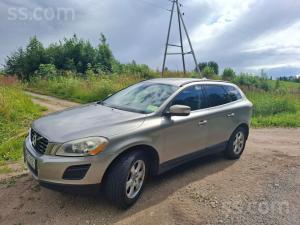 Volvo XC60 2012 Daugavpils, ar dzinēja tilpumu 2.00 L un nobraukumu 341 tūkst. km par 7300 €, foto  vietnē AUTOMOTO.COM.LV