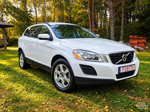 Вольво ХС60 2012 в Вильнюс на AUTOMOTO.COM.LV Вольво ХС60 2012 в Вильнюс, объемом двигателя 2.40 л и пробегом 229 тыс. км за 7950 €, фото 3 на AUTOMOTO.COM.LV