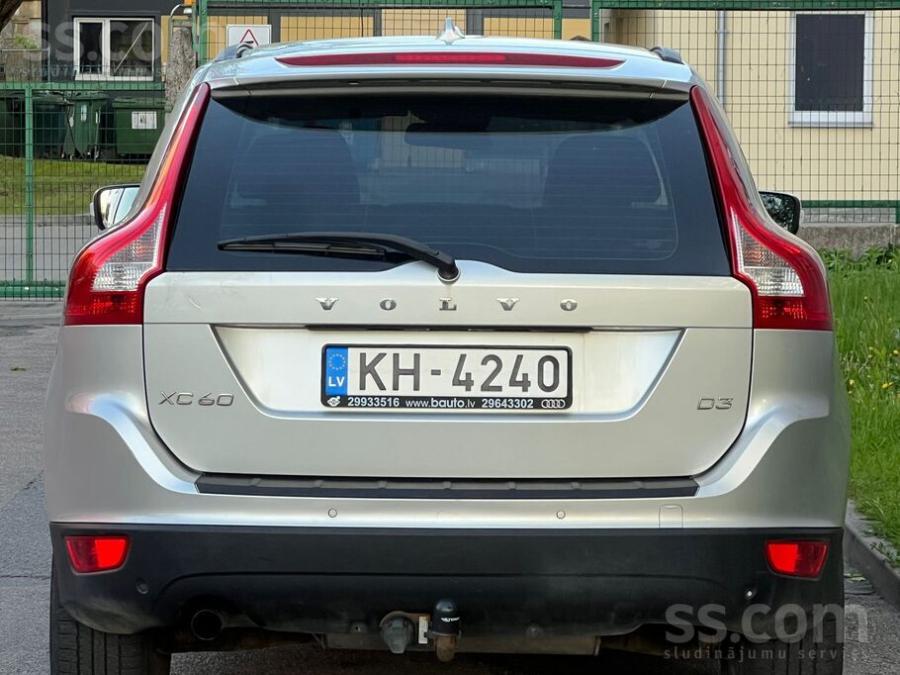 Volvo XC60 2013 in Riga, with an engine capacity of 2.00 L and mileage of 248 thousand km for 11995 €, photo 2 on AUTOMOTO.COM.LV