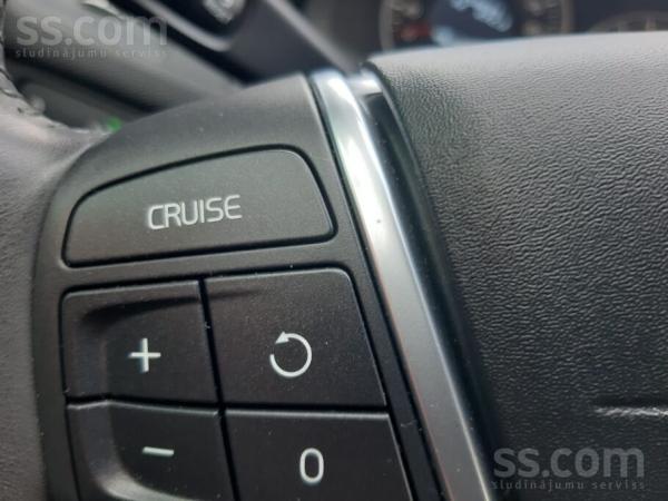Volvo XC60 2013 in Daugavpils, with an engine capacity of 2.00 L and mileage of 0 thousand km for 11800 €, photo 11 on AUTOMOTO.COM.LV