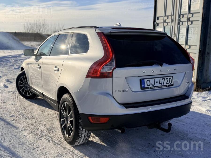 Volvo XC60 2013 Rīga, ar dzinēja tilpumu 2.00 L un nobraukumu 251 tūkst. km par 10995 €, foto 2 vietnē AUTOMOTO.COM.LV