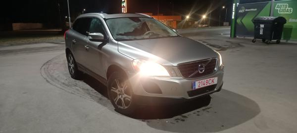 Volvo XC60 2013 Plungė, ar dzinēja tilpumu 3.20 L un nobraukumu 300 tūkst. km par 4750 €, foto 3 vietnē AUTOMOTO.COM.LV