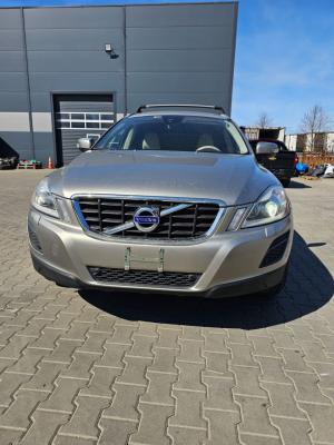 Volvo XC60 2013 Klaipėda, ar dzinēja tilpumu 0.00 L un nobraukumu 0 tūkst. km par 7300 €, foto 6 vietnē AUTOMOTO.COM.LV