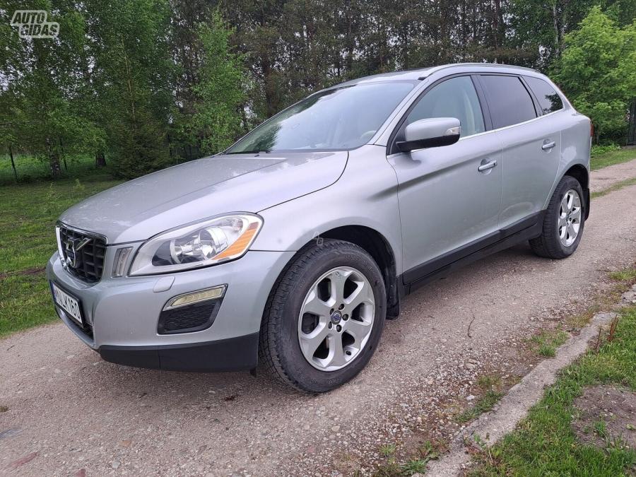 Volvo XC60 2013 Klaipėda, ar dzinēja tilpumu 3.20 L un nobraukumu 107 tūkst. km par 8950 €, foto 8 vietnē AUTOMOTO.COM.LV