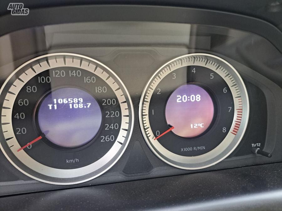 Volvo XC60 2013 Klaipėda, ar dzinēja tilpumu 3.20 L un nobraukumu 107 tūkst. km par 8950 €, foto 11 vietnē AUTOMOTO.COM.LV