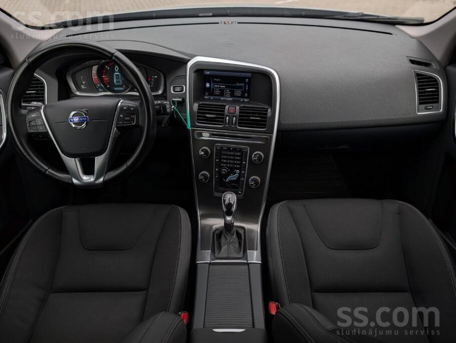Volvo XC60 2013 Jūrmala, ar dzinēja tilpumu 2.00 L un nobraukumu 0 tūkst. km par 8950 €, foto 17 vietnē AUTOMOTO.COM.LV