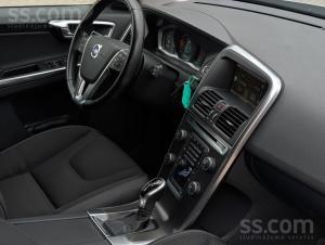 Volvo XC60 2013 Jūrmala, ar dzinēja tilpumu 2.00 L un nobraukumu 0 tūkst. km par 8950 €, foto 18 vietnē AUTOMOTO.COM.LV