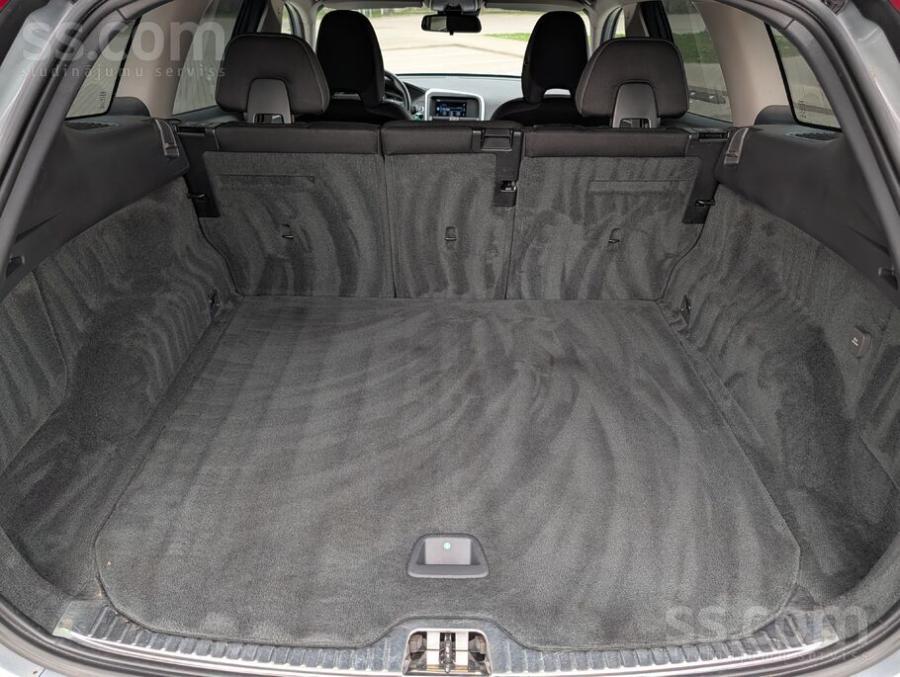 Volvo XC60 2013 Jūrmala, ar dzinēja tilpumu 2.00 L un nobraukumu 0 tūkst. km par 8950 €, foto 26 vietnē AUTOMOTO.COM.LV
