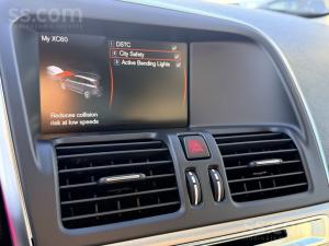 Volvo XC60 2013 Rīga, ar dzinēja tilpumu 2.00 L un nobraukumu 251 tūkst. km par 10495 €, foto 19 vietnē AUTOMOTO.COM.LV
