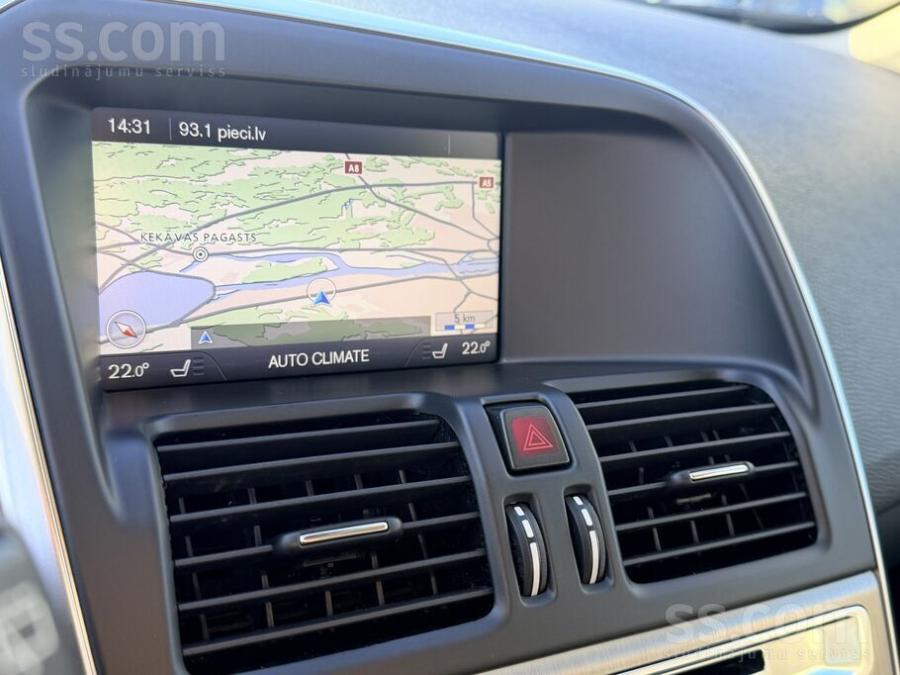 Volvo XC60 2013 Rīga, ar dzinēja tilpumu 2.00 L un nobraukumu 251 tūkst. km par 10495 €, foto 22 vietnē AUTOMOTO.COM.LV