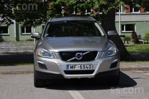 Volvo XC60 2013 in Jelgava, with an engine capacity of 2.40 L and mileage of 273 thousand km for 10800 €, photo 4 on AUTOMOTO.COM.LV