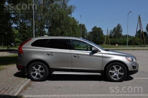 Volvo XC60 2013 in Jelgava, with an engine capacity of 2.40 L and mileage of 273 thousand km for 10800 €, photo 5 on AUTOMOTO.COM.LV