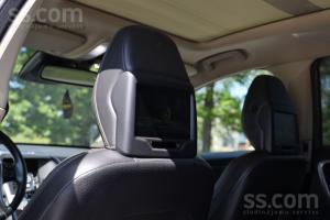 Volvo XC60 2013 in Jelgava, with an engine capacity of 2.40 L and mileage of 273 thousand km for 10800 €, photo 11 on AUTOMOTO.COM.LV