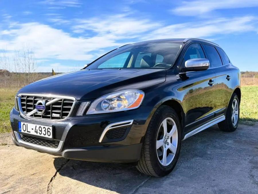 Volvo XC60 2013 Rīga, ar dzinēja tilpumu 2.40 L un nobraukumu 210 tūkst. km par 8700 €, foto 4 vietnē AUTOMOTO.COM.LV