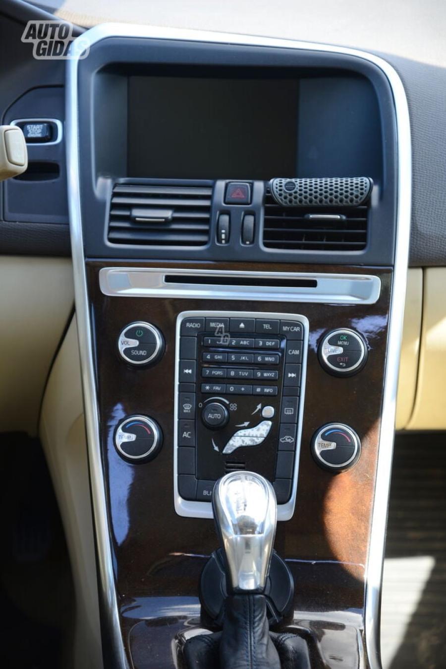 Volvo XC60 2013 in Siauliai, with an engine capacity of 3.00 L and mileage of 247 thousand km for 7900 €, photo 19 on AUTOMOTO.COM.LV