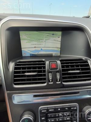 Volvo XC60 2013 Ogre, ar dzinēja tilpumu 2.00 L un nobraukumu 253 tūkst. km par 8700 €, foto 20 vietnē AUTOMOTO.COM.LV