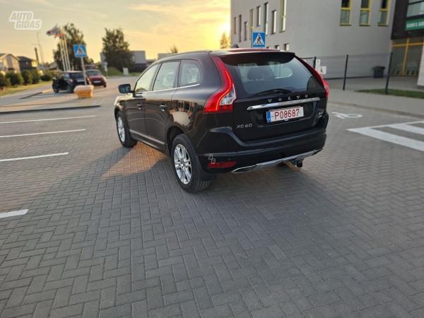 Volvo XC60 2013 Kauņa, ar dzinēja tilpumu 2.40 L un nobraukumu 400 tūkst. km par 7300 €, foto 8 vietnē AUTOMOTO.COM.LV
