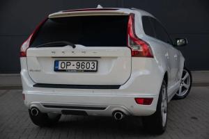 Volvo XC60 2013 in Tukums, with an engine capacity of 2.00 L and mileage of 215 thousand km for 9900 €, photo 5 on AUTOMOTO.COM.LV