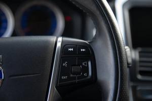 Volvo XC60 2013 in Tukums, with an engine capacity of 2.00 L and mileage of 215 thousand km for 9900 €, photo 30 on AUTOMOTO.COM.LV