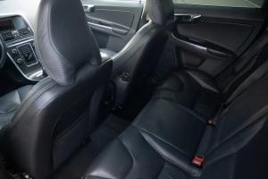 Volvo XC60 2013 in Tukums, with an engine capacity of 2.00 L and mileage of 215 thousand km for 9900 €, photo 35 on AUTOMOTO.COM.LV
