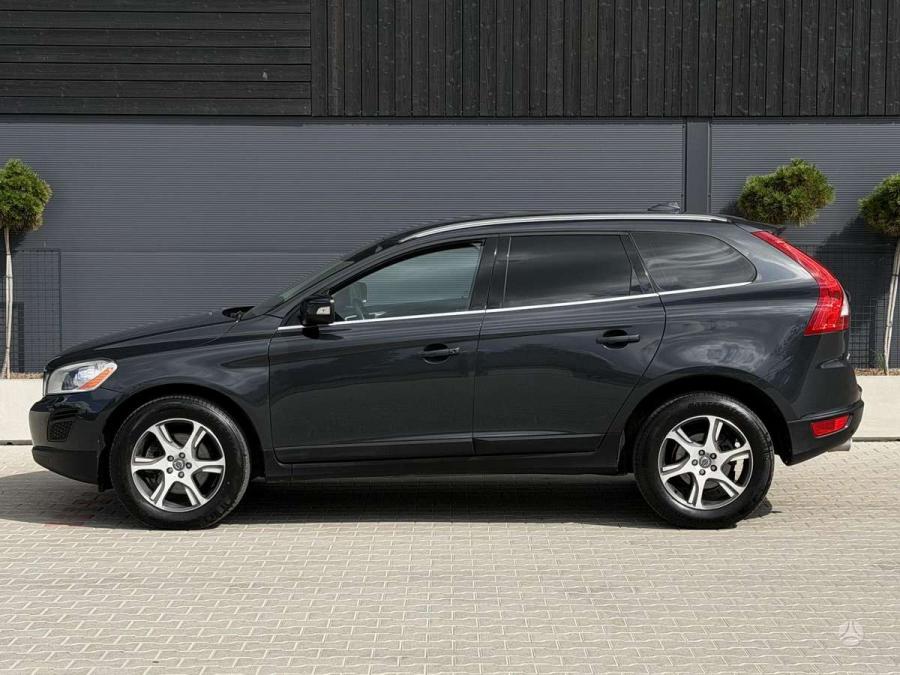 Volvo XC60 2013 Šauļi, ar dzinēja tilpumu 2.40 L un nobraukumu 231 tūkst. km par 11190 €, foto 5 vietnē AUTOMOTO.COM.LV