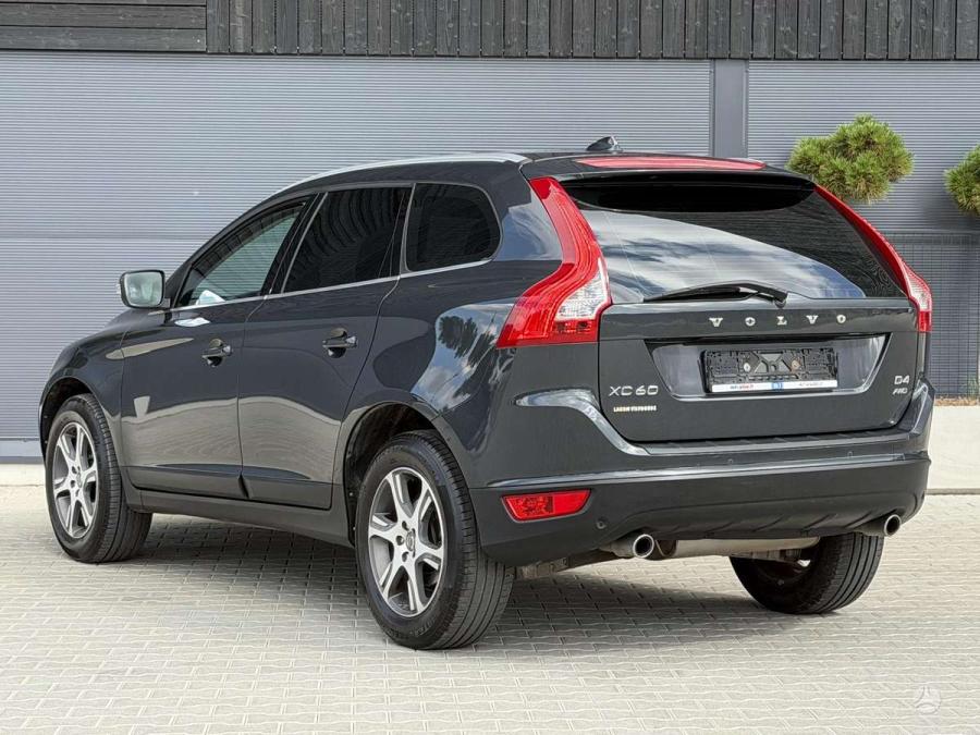 Volvo XC60 2013 Šauļi, ar dzinēja tilpumu 2.40 L un nobraukumu 231 tūkst. km par 11190 €, foto 8 vietnē AUTOMOTO.COM.LV