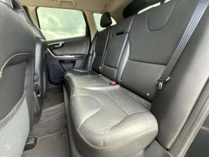 Volvo XC60 2013 Šauļi, ar dzinēja tilpumu 2.40 L un nobraukumu 231 tūkst. km par 11190 €, foto 16 vietnē AUTOMOTO.COM.LV