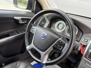 Volvo XC60 2013 Šauļi, ar dzinēja tilpumu 2.40 L un nobraukumu 231 tūkst. km par 11190 €, foto 28 vietnē AUTOMOTO.COM.LV