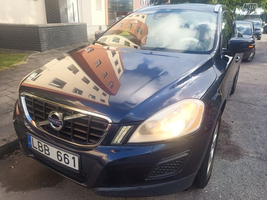 Volvo XC60 2013 Klaipėda, ar dzinēja tilpumu 3.20 L un nobraukumu 143 tūkst. km par 8600 €, foto 4 vietnē AUTOMOTO.COM.LV