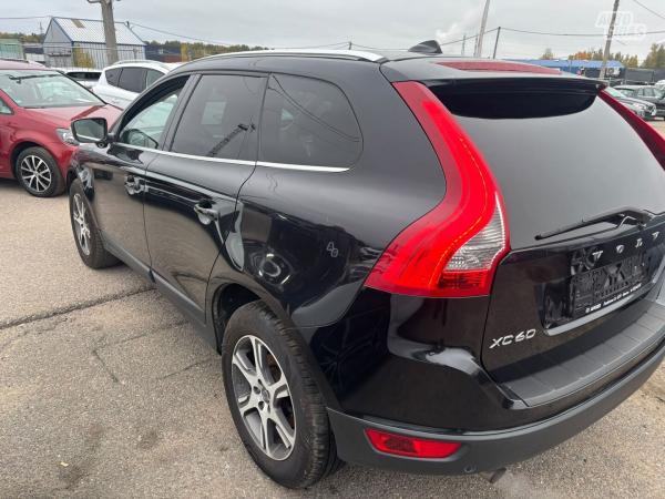 Volvo XC60 2013 Kauņa, ar dzinēja tilpumu 2.00 L un nobraukumu 289 tūkst. km par 7299 €, foto 6 vietnē AUTOMOTO.COM.LV