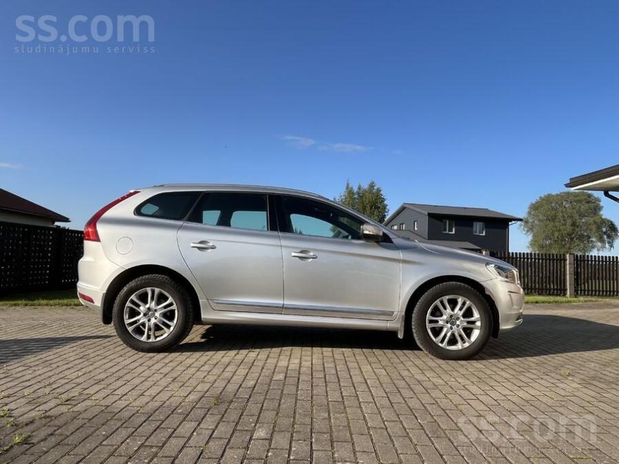 Volvo XC60 2014 in Riga, with an engine capacity of 2.40 L and mileage of 213 thousand km for 13700 €, photo 2 on AUTOMOTO.COM.LV