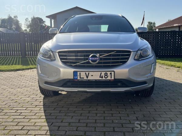 Volvo XC60 2014 in Riga, with an engine capacity of 2.40 L and mileage of 213 thousand km for 13700 €, photo 8 on AUTOMOTO.COM.LV