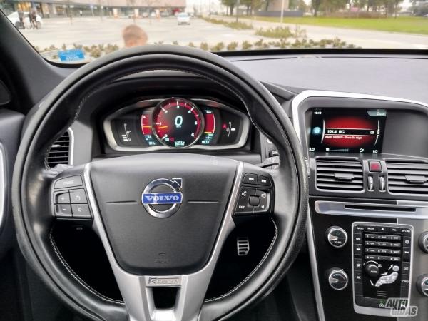 Volvo XC60 2014 Panevēža, ar dzinēja tilpumu 2.00 L un nobraukumu 265 tūkst. km par 12499 €, foto 11 vietnē AUTOMOTO.COM.LV