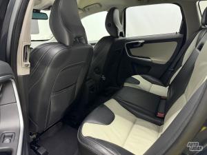 Volvo XC60 2014 in Avizieniai, with an engine capacity of 2.40 L and mileage of 328 thousand km for 12990 €, photo 11 on AUTOMOTO.COM.LV