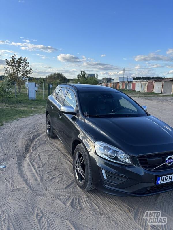 Volvo XC60 2014 Alīta, ar dzinēja tilpumu 2.40 L un nobraukumu 300 tūkst. km par 14000 €, foto 4 vietnē AUTOMOTO.COM.LV