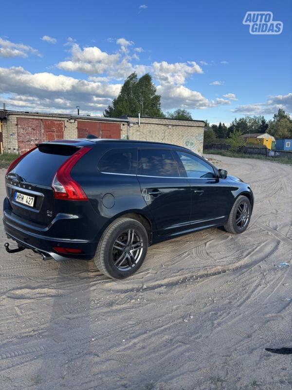 Volvo XC60 2014 Alīta, ar dzinēja tilpumu 2.40 L un nobraukumu 300 tūkst. km par 14000 €, foto 9 vietnē AUTOMOTO.COM.LV