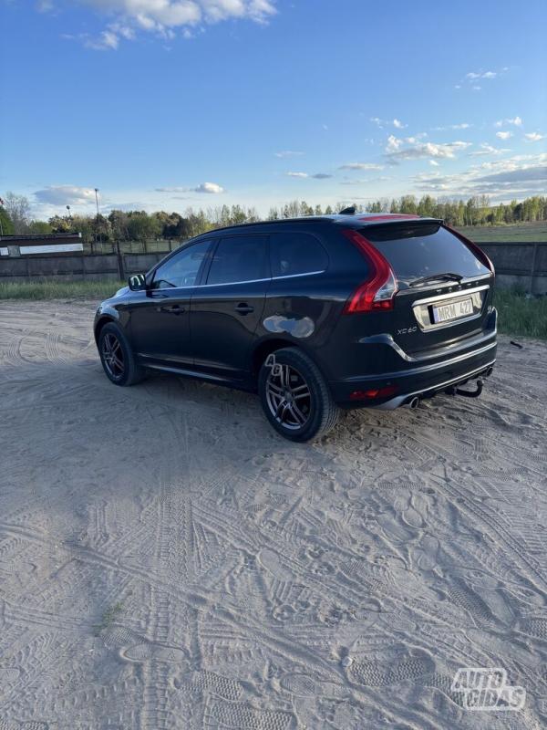 Volvo XC60 2014 in Alytus, with an engine capacity of 2.40 L and mileage of 300 thousand km for 12000 €, photo 11 on AUTOMOTO.COM.LV