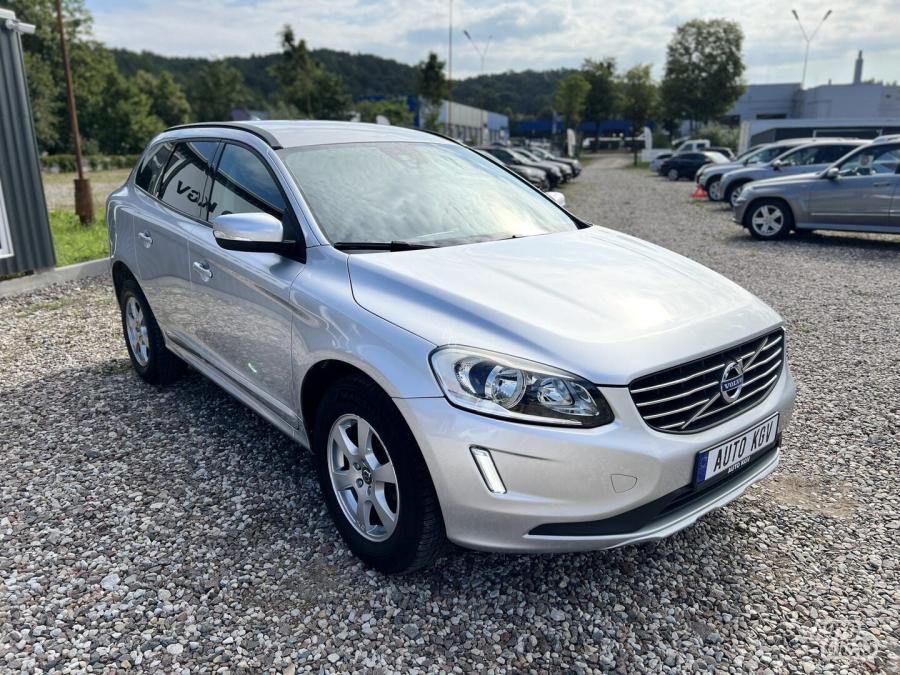 Volvo XC60 2014 in Vilnius, with an engine capacity of 2.00 L and mileage of 365 thousand km for 8999 €, photo 5 on AUTOMOTO.COM.LV