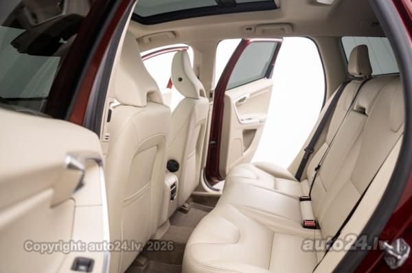 Volvo XC60 2014 Tallina, ar dzinēja tilpumu 3.00 L un nobraukumu 160 tūkst. km par 15999 €, foto 8 vietnē AUTOMOTO.COM.LV