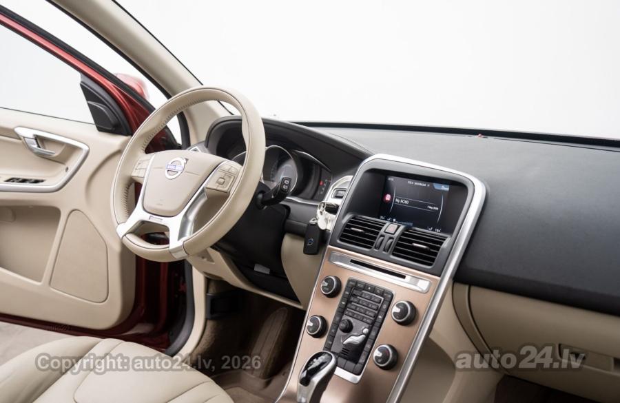 Volvo XC60 2014 in Tallinn, with an engine capacity of 3.00 L and mileage of 160 thousand km for 15999 €, photo 12 on AUTOMOTO.COM.LV