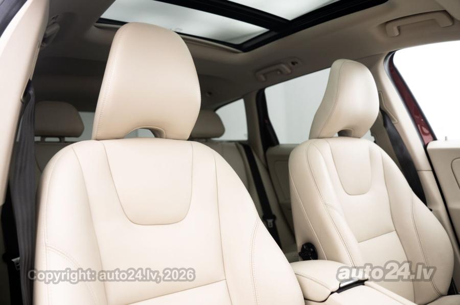 Volvo XC60 2014 in Tallinn, with an engine capacity of 3.00 L and mileage of 160 thousand km for 15999 €, photo 14 on AUTOMOTO.COM.LV