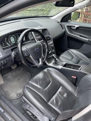 Volvo XC60 2014 Kauņa, ar dzinēja tilpumu 3.00 L un nobraukumu 268 tūkst. km par 10500 €, foto 6 vietnē AUTOMOTO.COM.LV