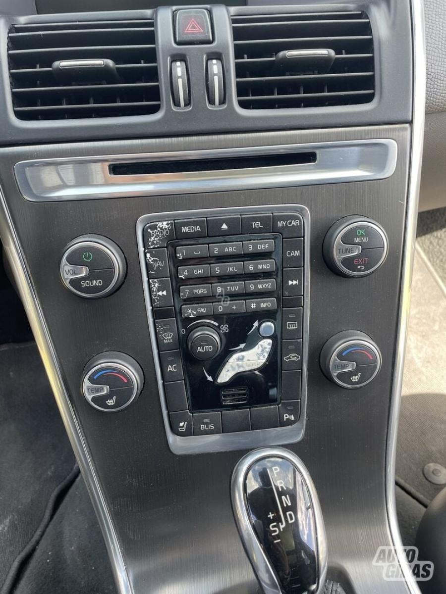 Volvo XC60 2014 Kauņa, ar dzinēja tilpumu 3.00 L un nobraukumu 268 tūkst. km par 10500 €, foto 8 vietnē AUTOMOTO.COM.LV